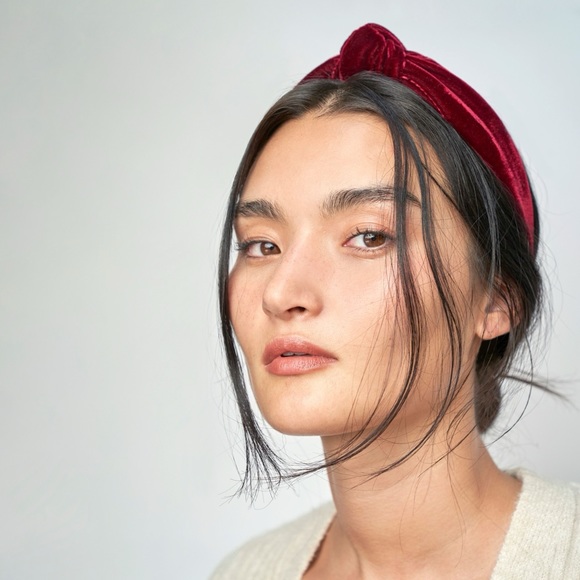 Lele Sadoughi | Accessories | Nwt Lele Sadoughi Burgundy Velvet ...